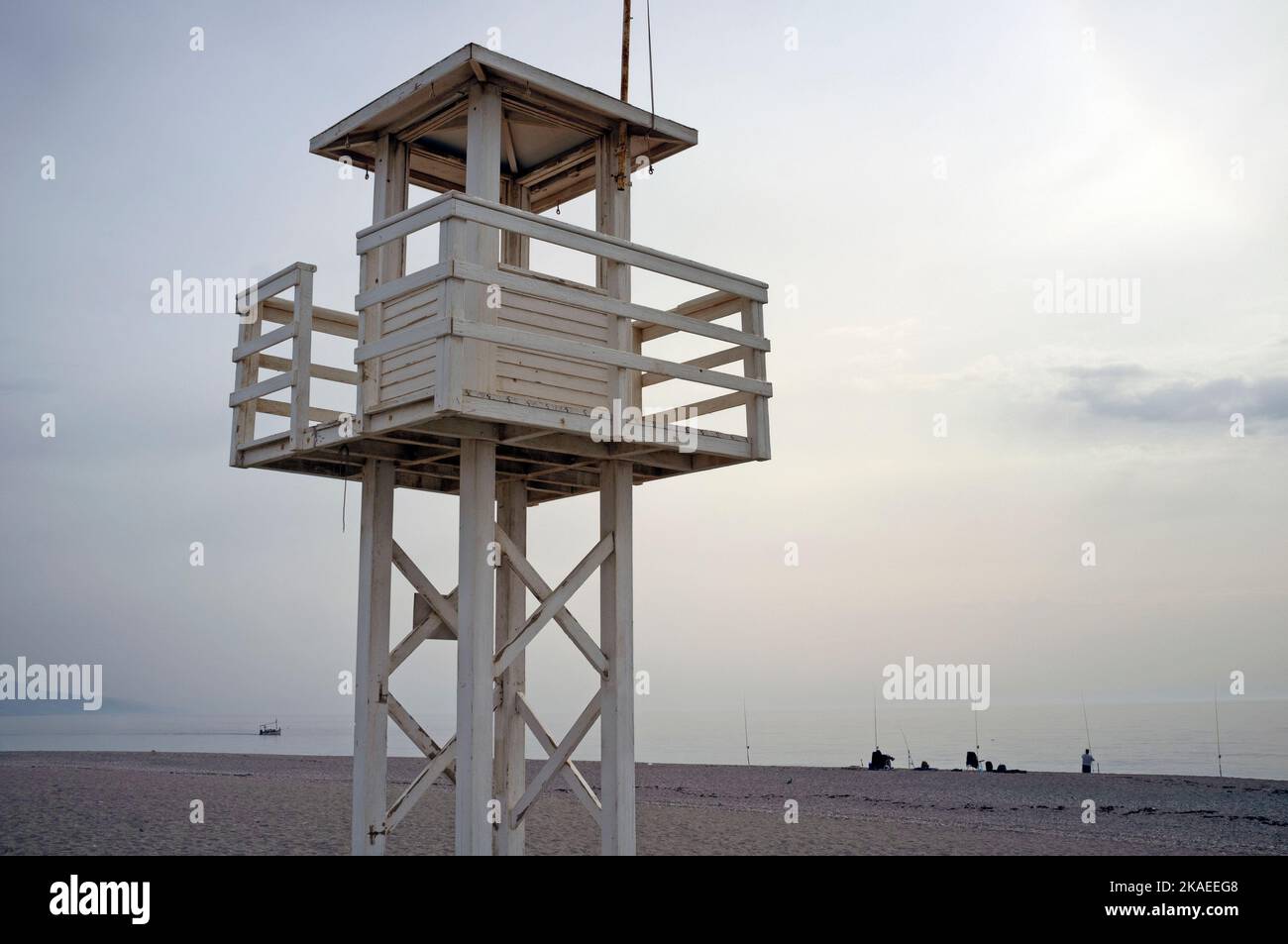 Lifeguard observation platform hi-res stock photography and images - Alamy