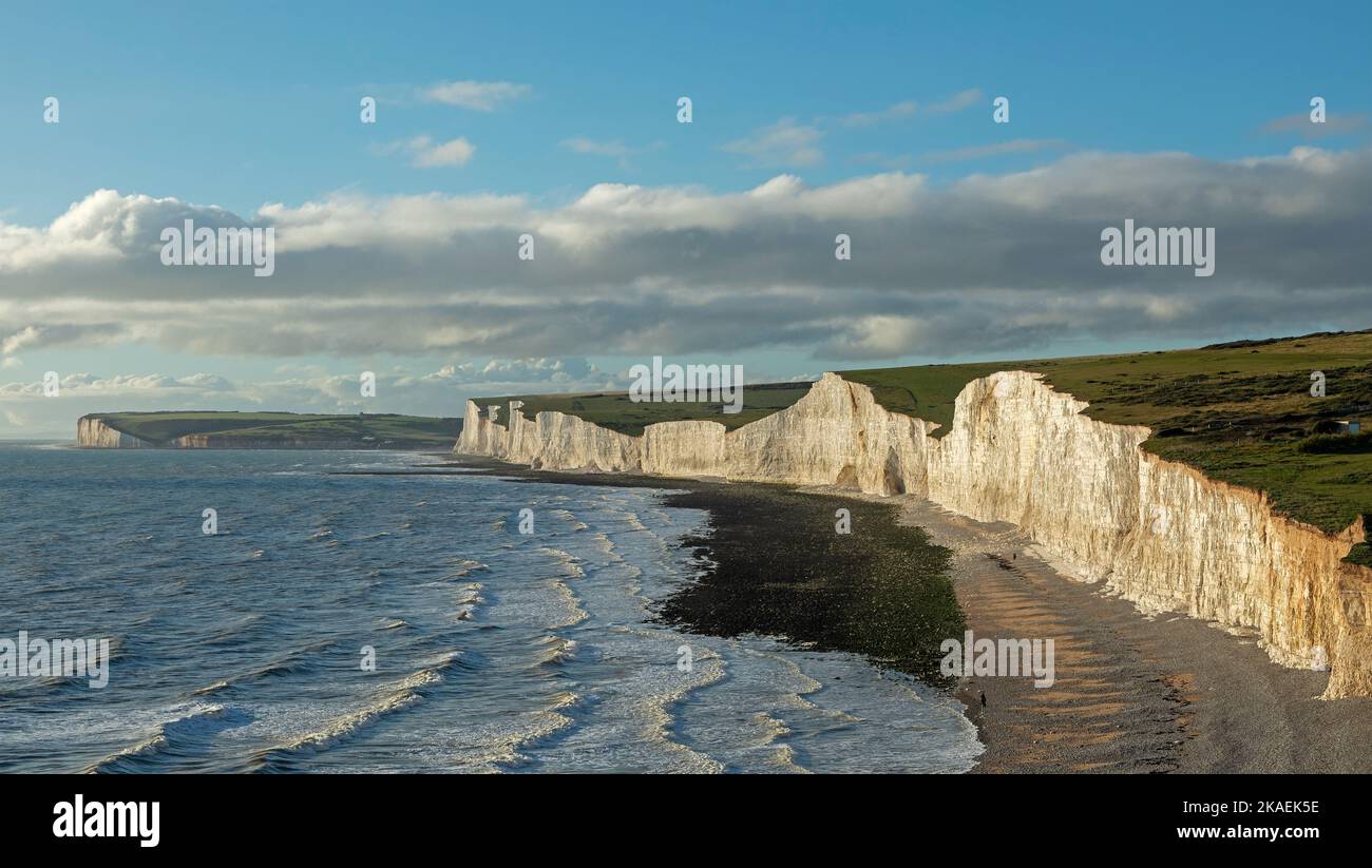 Birling Gap, white cliffs The Seven Sisters, South Downs, England ...