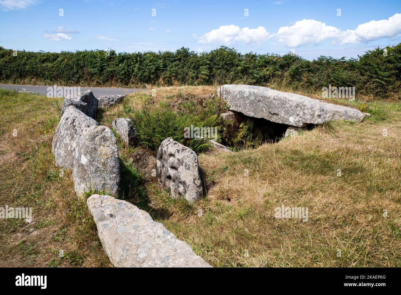Tregiffian Burial Chamber. A late Neolithic/early Bronze Age burial ...