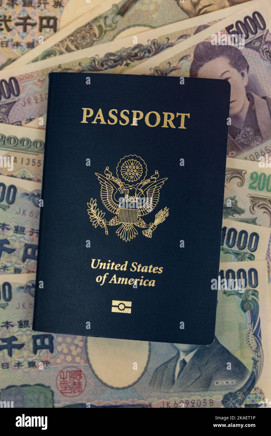 Us passport cutout hi-res stock photography and images - Alamy