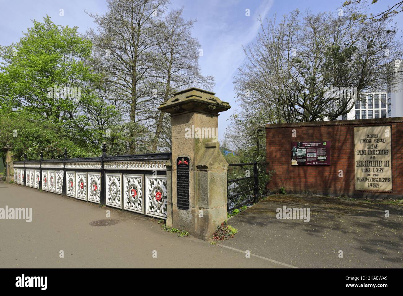 Leicester coat of arms hi-res stock photography and images - Alamy