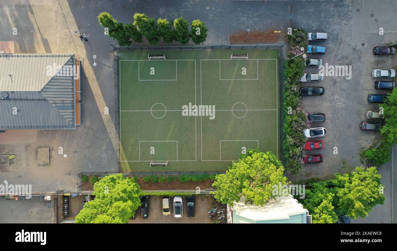Kids stadium hi-res stock photography and images - Alamy