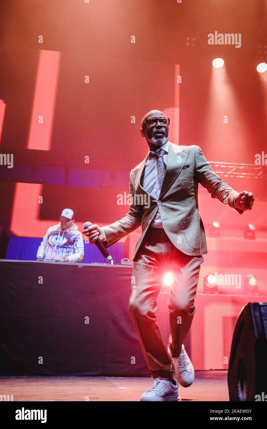 Layzee aka mr president band hi-res stock photography and images - Alamy