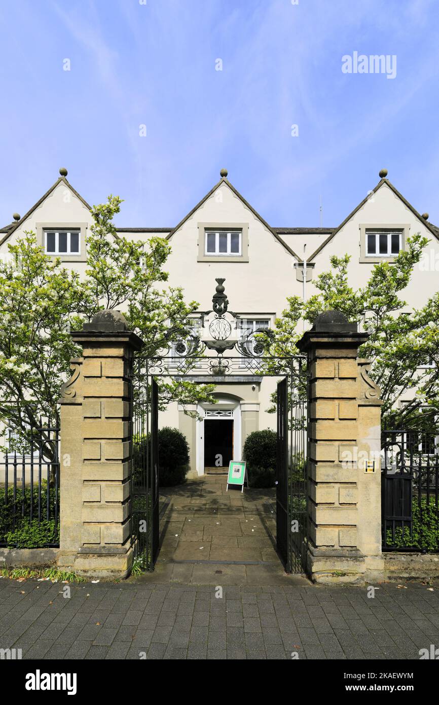 The Royal Leicestershire Regiment building, Leicester City ...