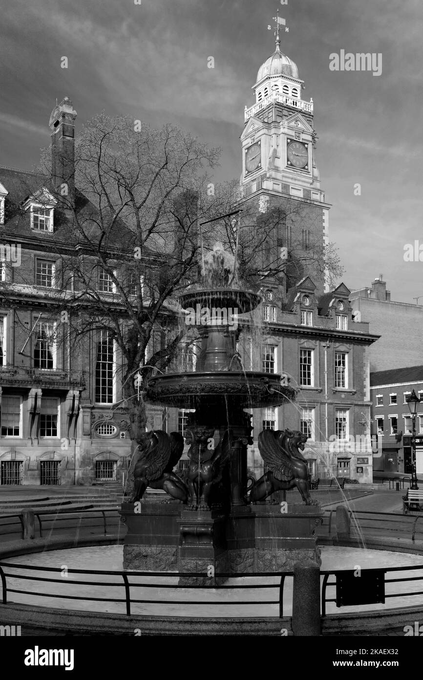 Leicester water fountain Black and White Stock Photos & Images - Alamy