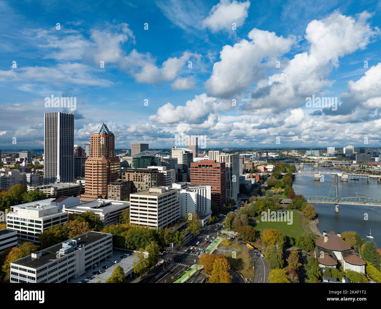 Portland, Oregon skyline looking north. The city sits on the west side ...