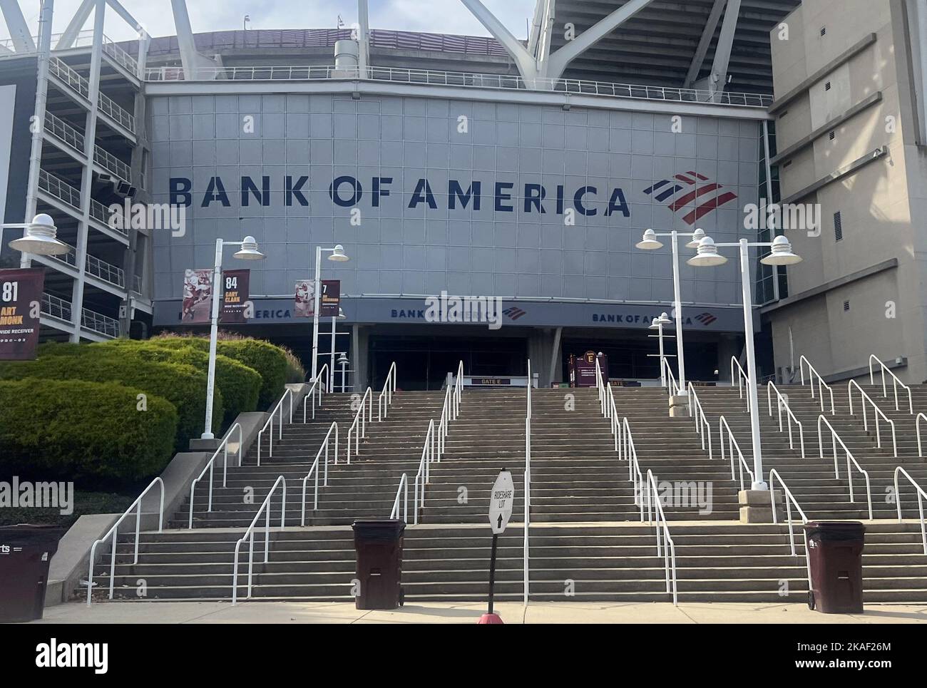 Fedex field view hi-res stock photography and images - Alamy