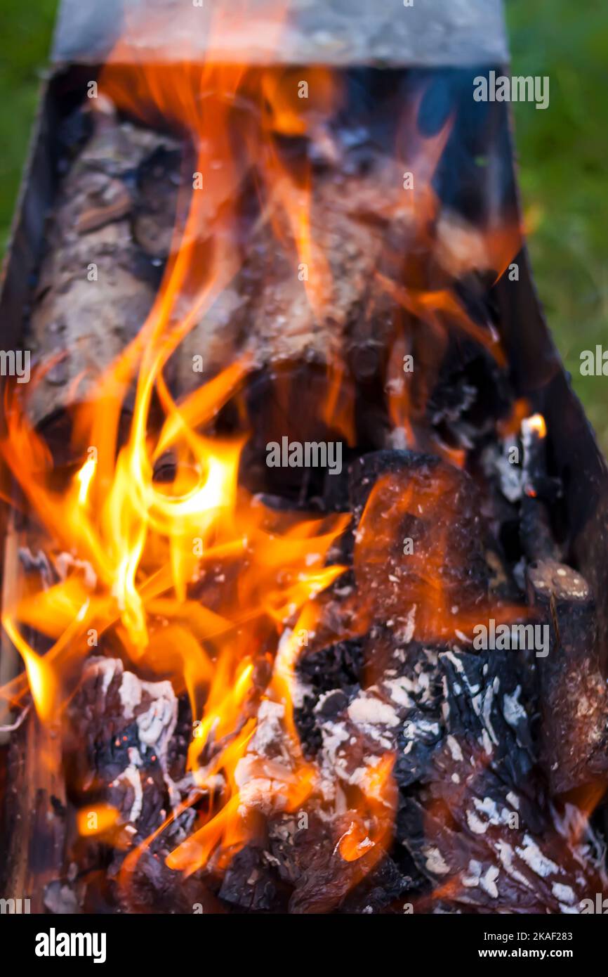 Flame of fire burning in the brazier Stock Photo - Alamy