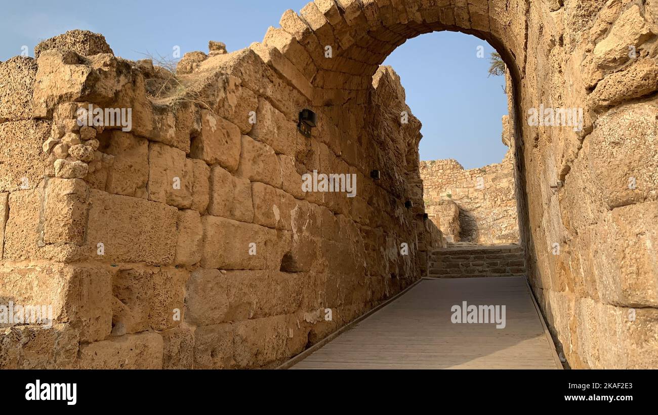 A historical Kerak castle ruins in Jordan Stock Photo - Alamy