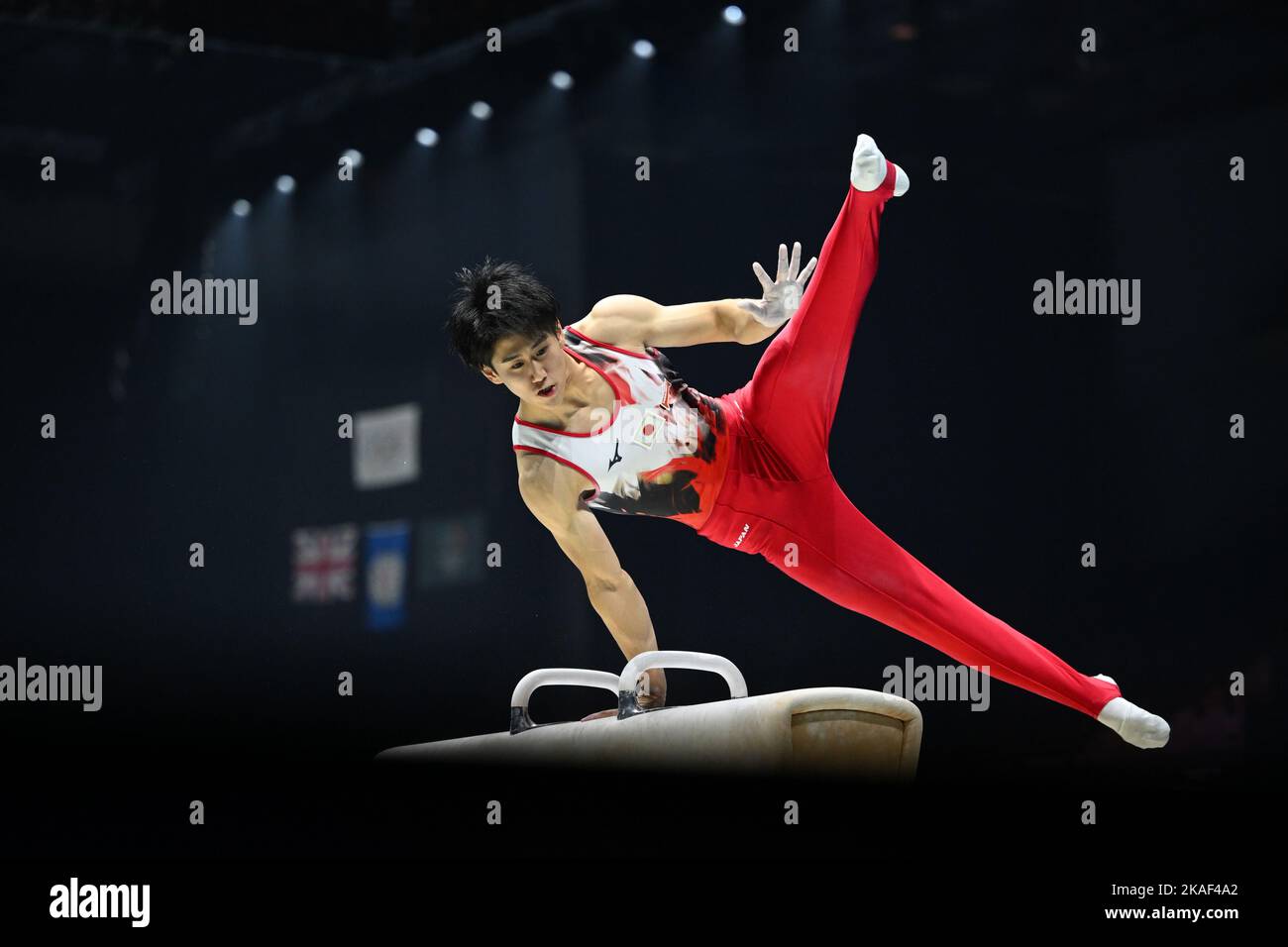 Liverpool, UK. 02nd Nov, 2022. Gymnastics: World Championship, men, team all-around, final, M&S ...