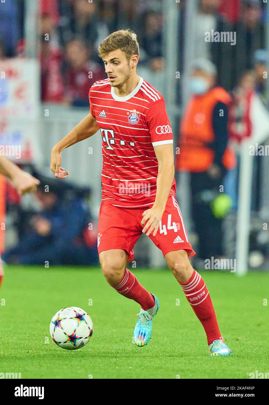 Munich, Germany. 01st Nov, 2022. Josip STANICIC, FCB 44 in the match FC ...