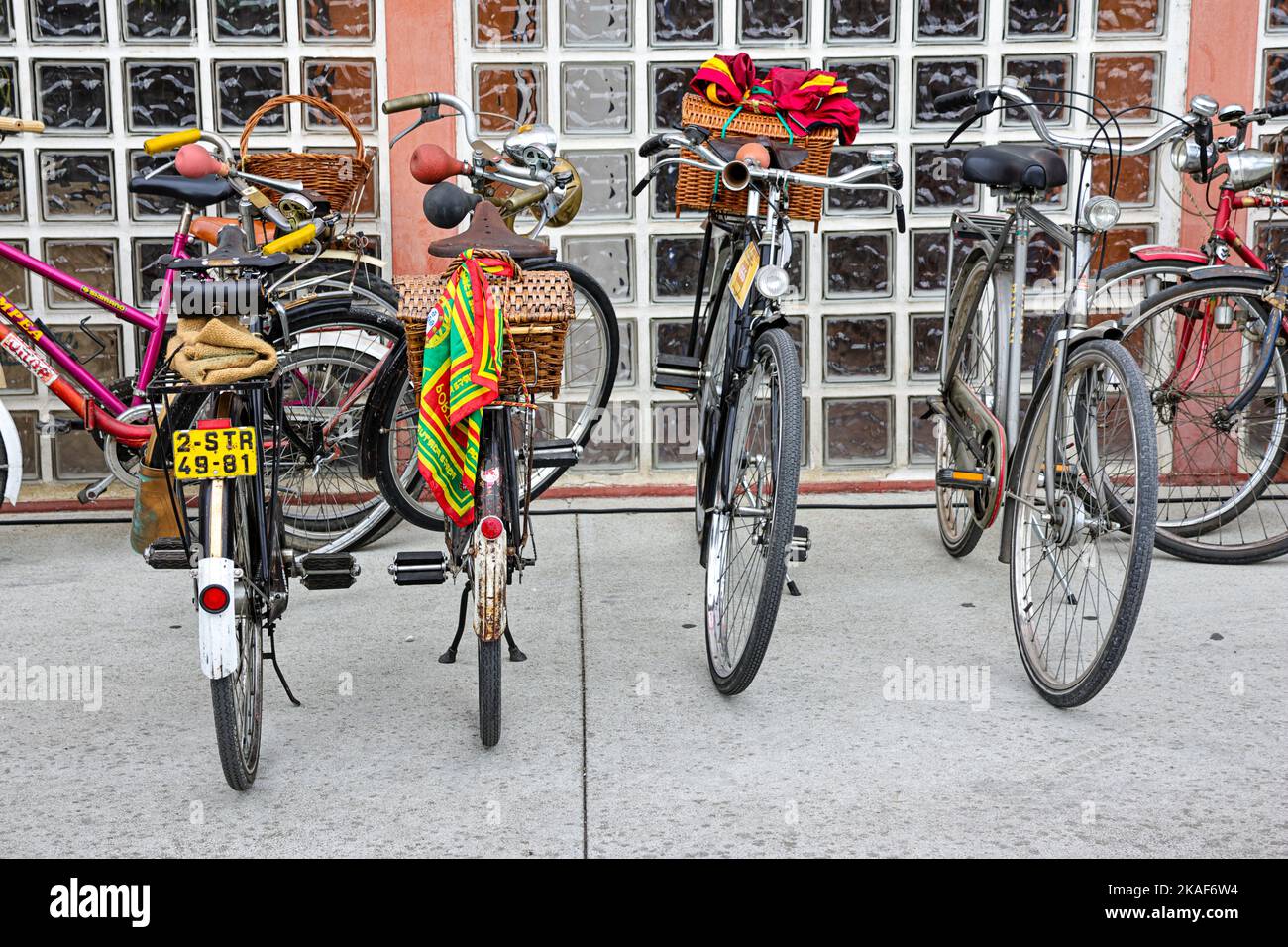 Classic racing bikes hi-res stock photography and images - Alamy