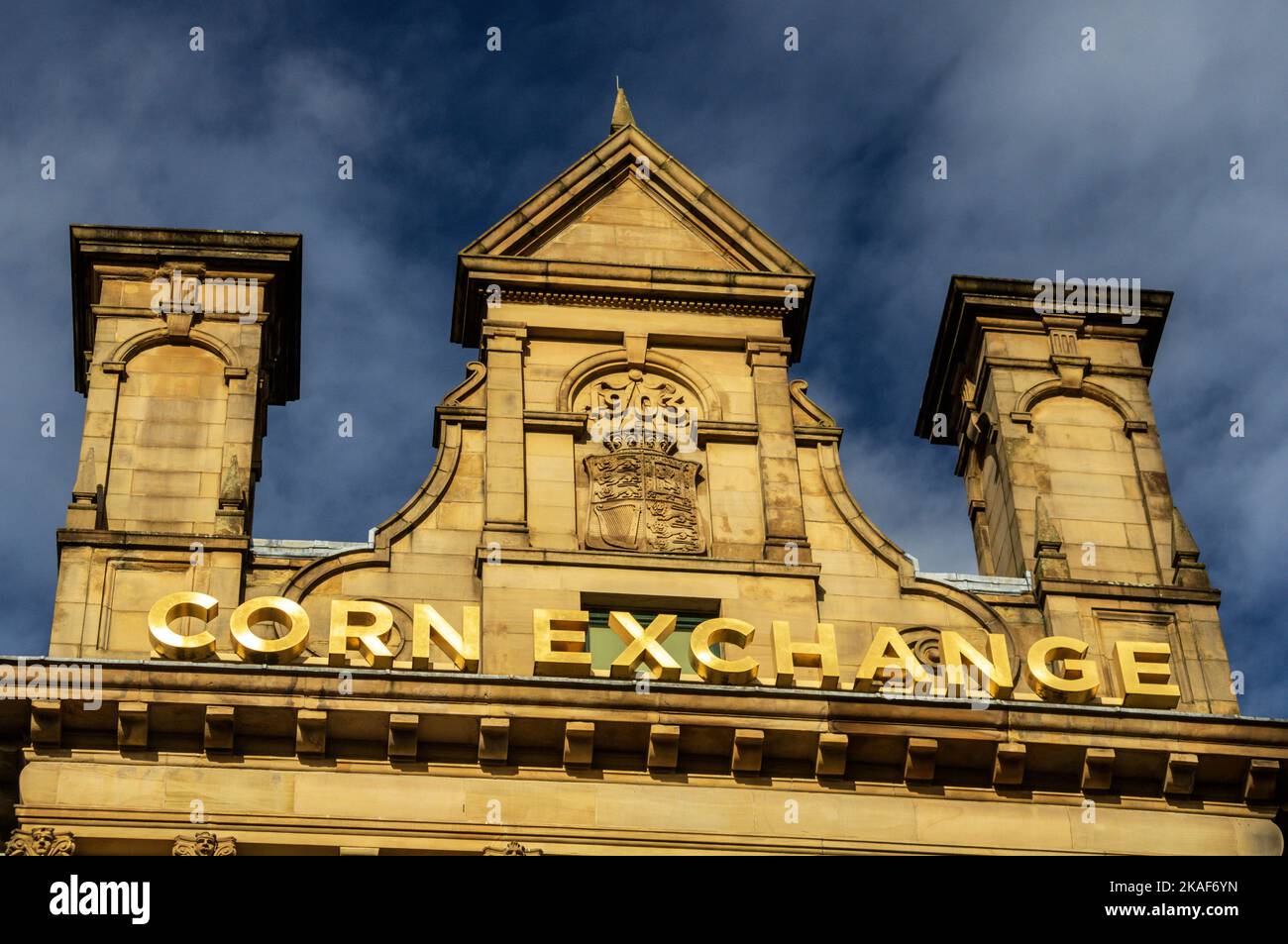 Manchester corn exchange hi-res stock photography and images - Alamy