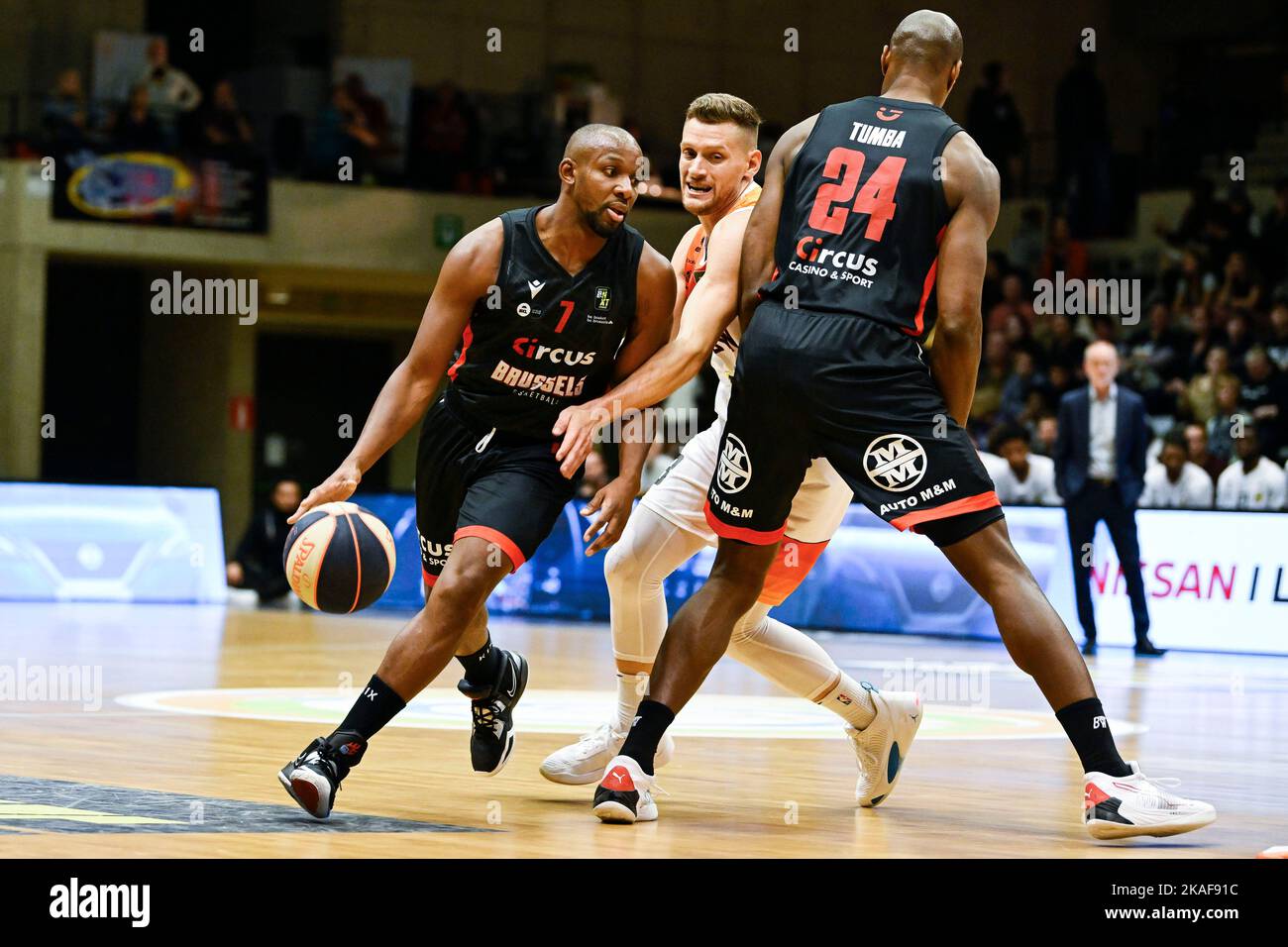 Brussels' Eboma Beye Jonathan Tabu pictured in action during a ...