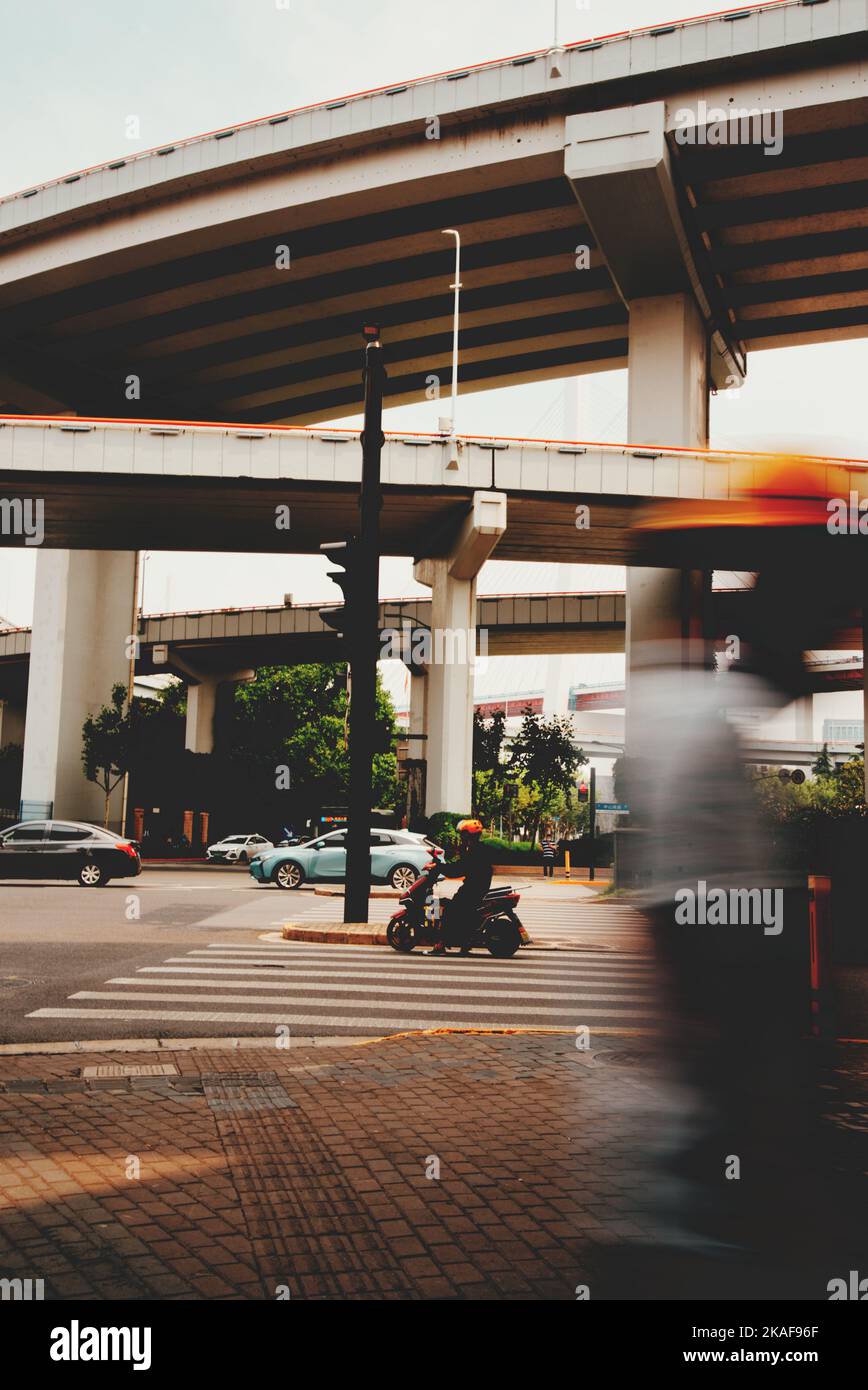 A vertical shot of the everyday life. Shanghai, China Stock Photo - Alamy