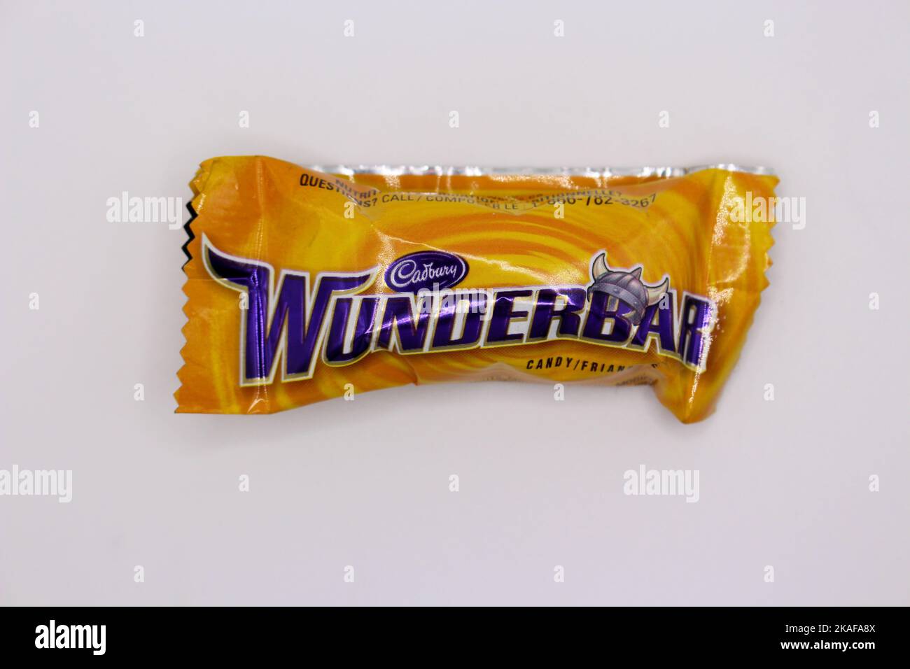Cadbury Wunderbar Chocolate Candy Stock Photo - Alamy