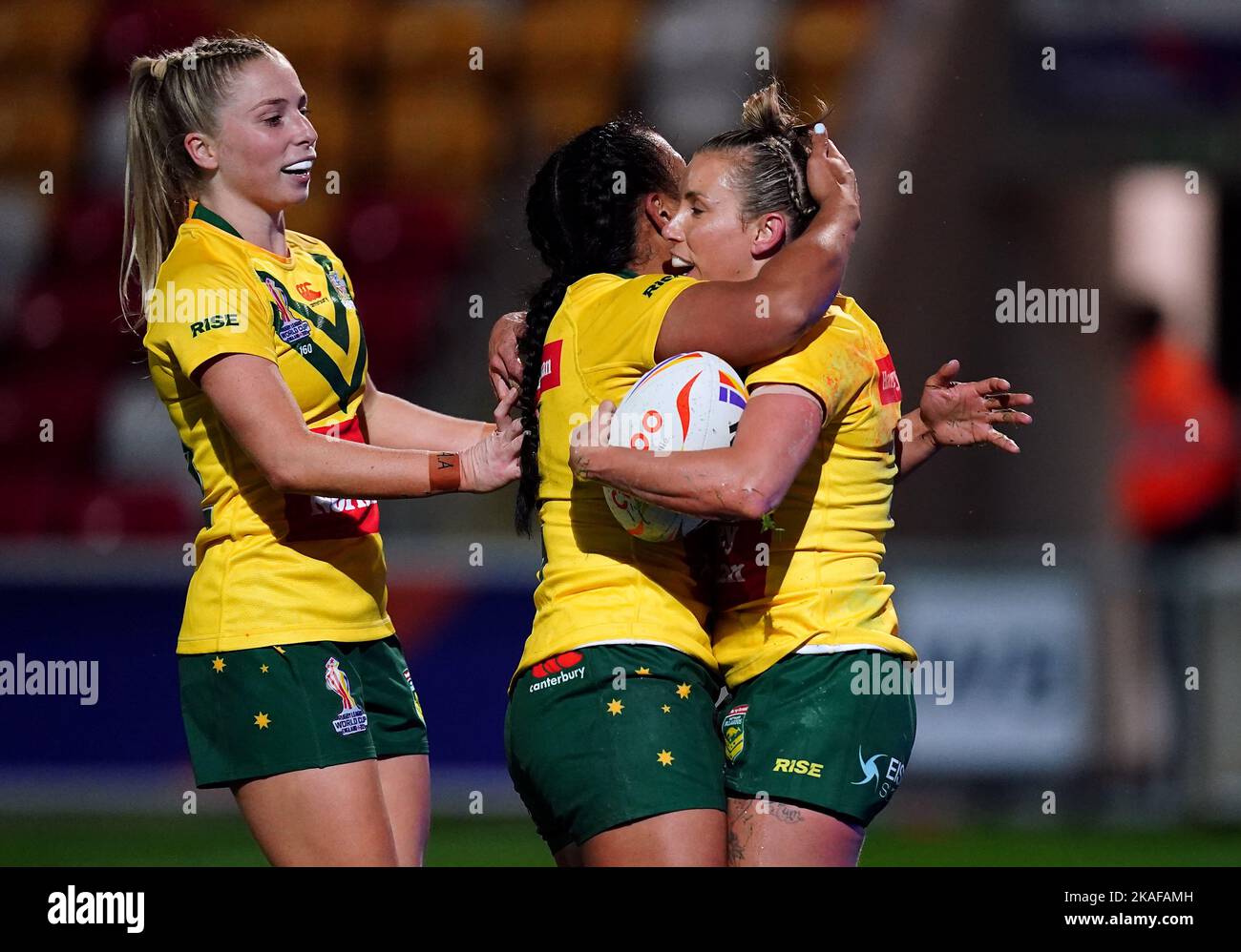 Australias Samantha Bremner Celebrates Scoring A Try With Team Mates