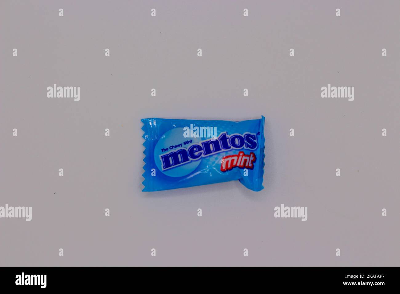An unopened of Single Mint Mentos Candy Stock Photo - Alamy