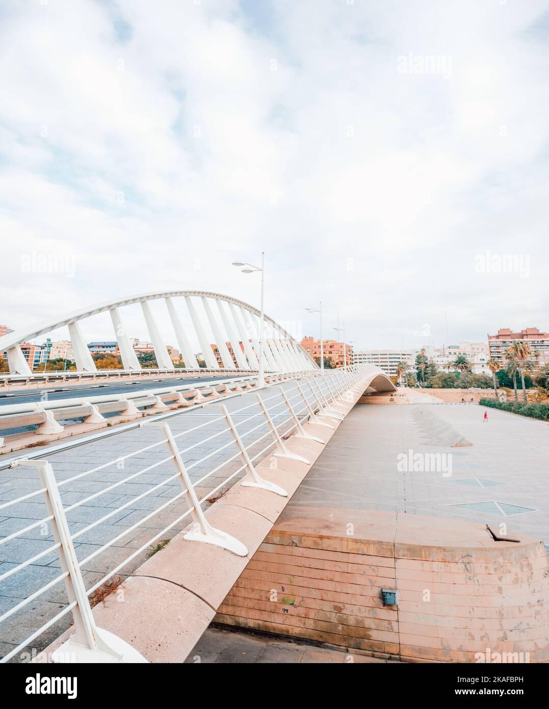A modern bridge over the river Stock Photo - Alamy