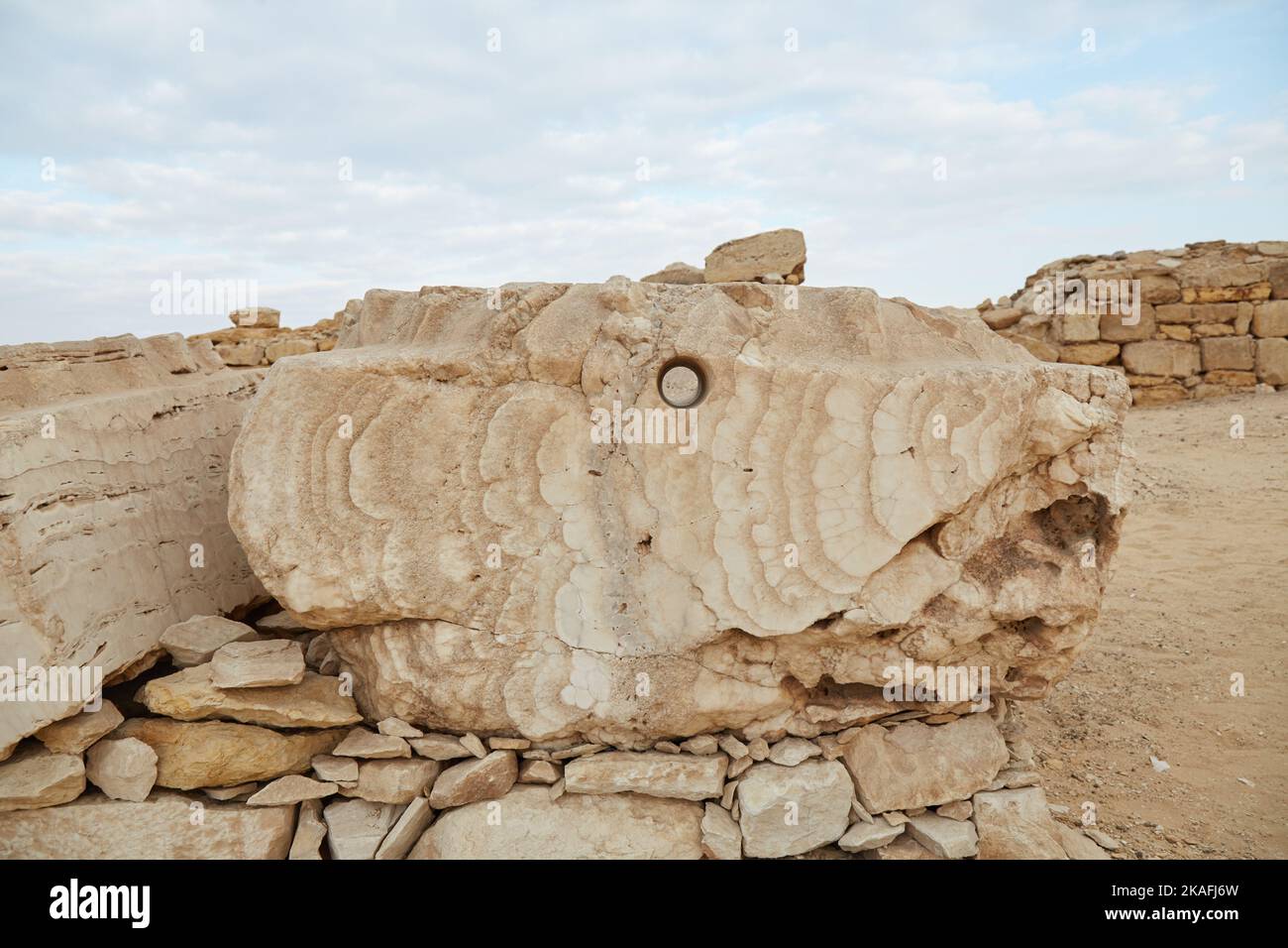 The Mysterious Alabaster Bowls of Abu Gorab Stock Photo - Alamy