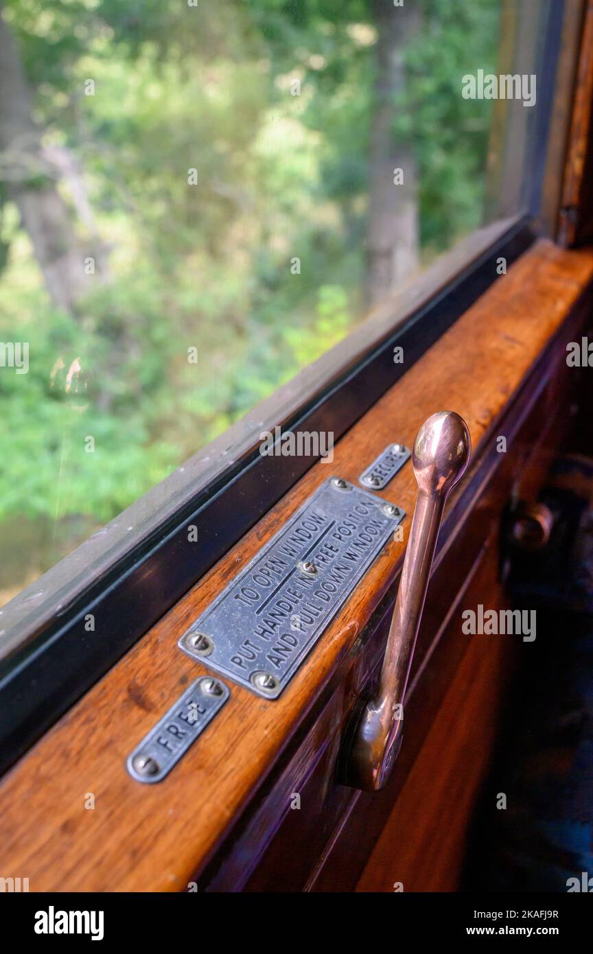 Closing railway lever hi-res stock photography and images - Alamy