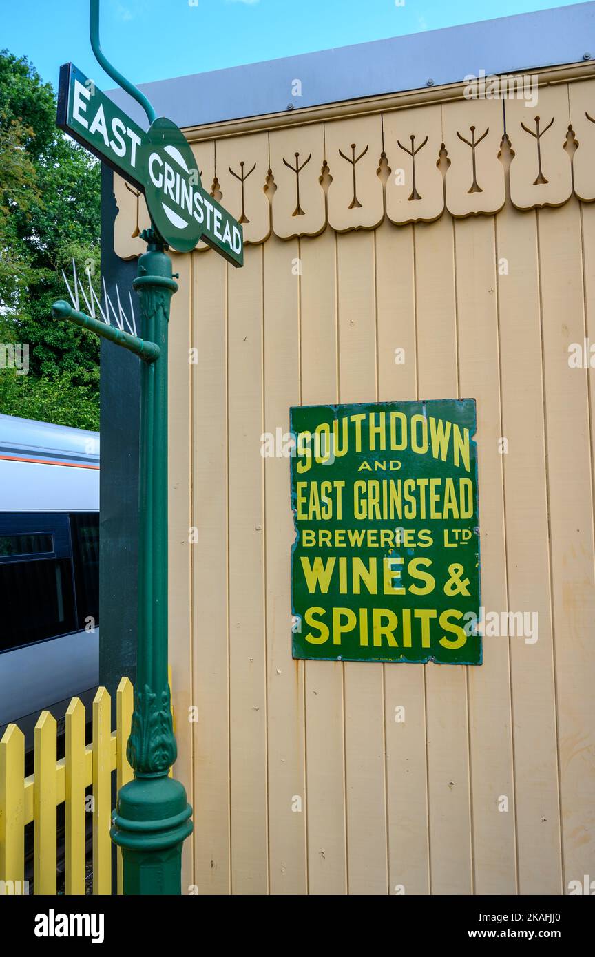 East grinstead train station sign hi-res stock photography and images ...
