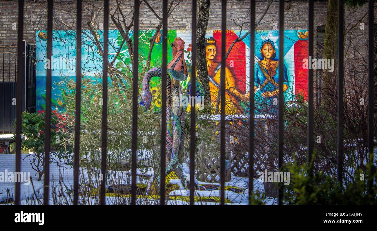 A colorful street showing the local cultures in Spanish Harlem Stock ...