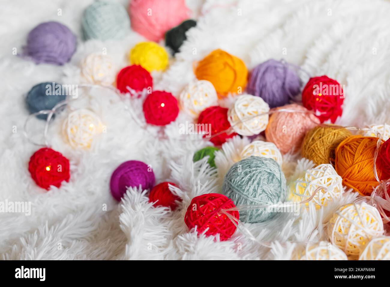 Close up multicolored yarn hi-res stock photography and images - Alamy