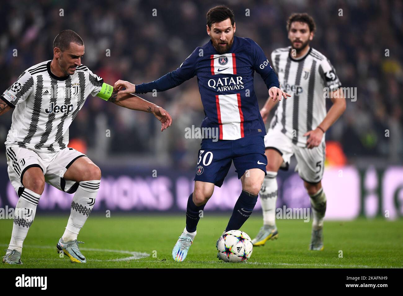 Lionel messi november 2022 paris hi-res stock photography and images ...