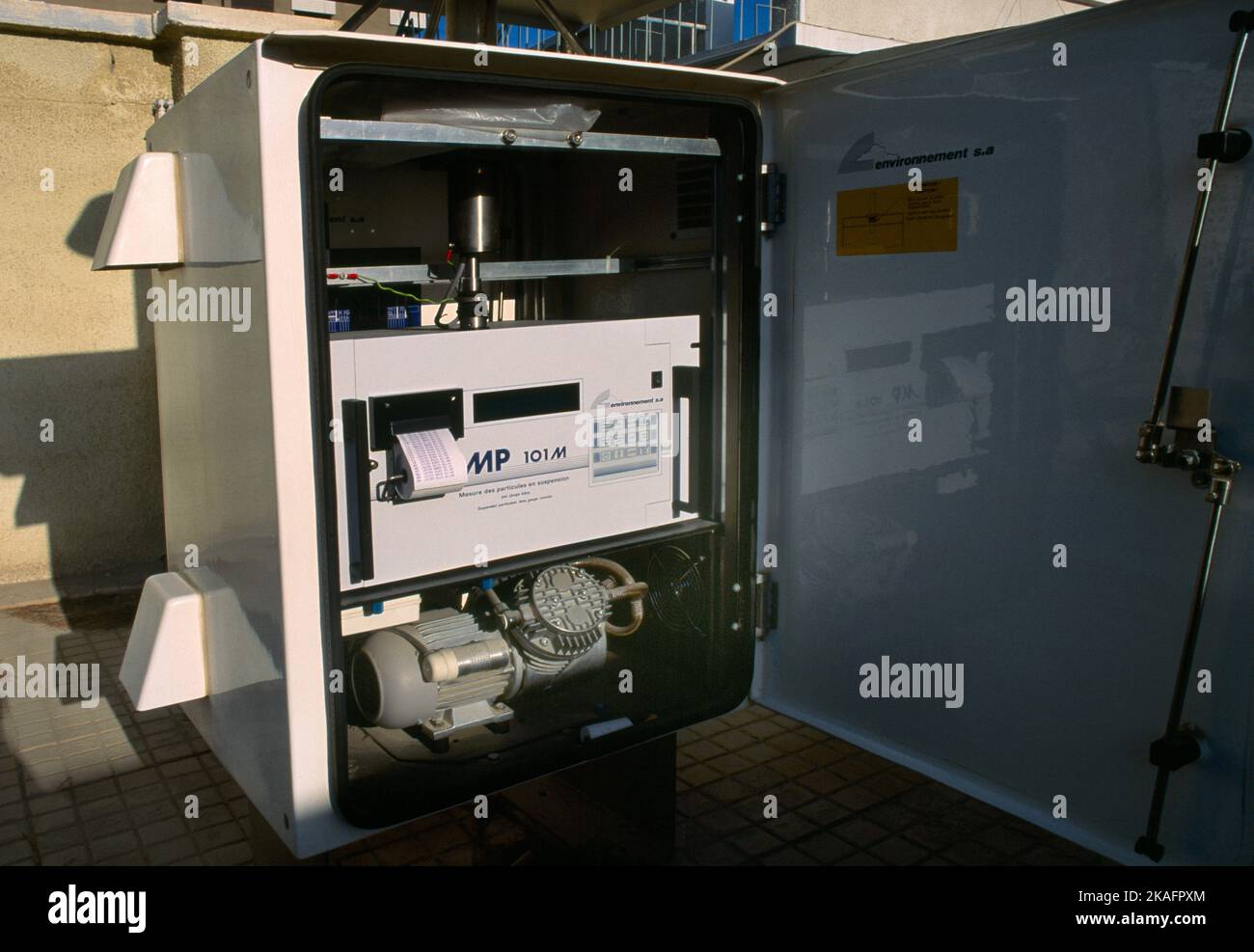 Dubai UAE Environmental Protection Air Monitoring Stock Photo - Alamy