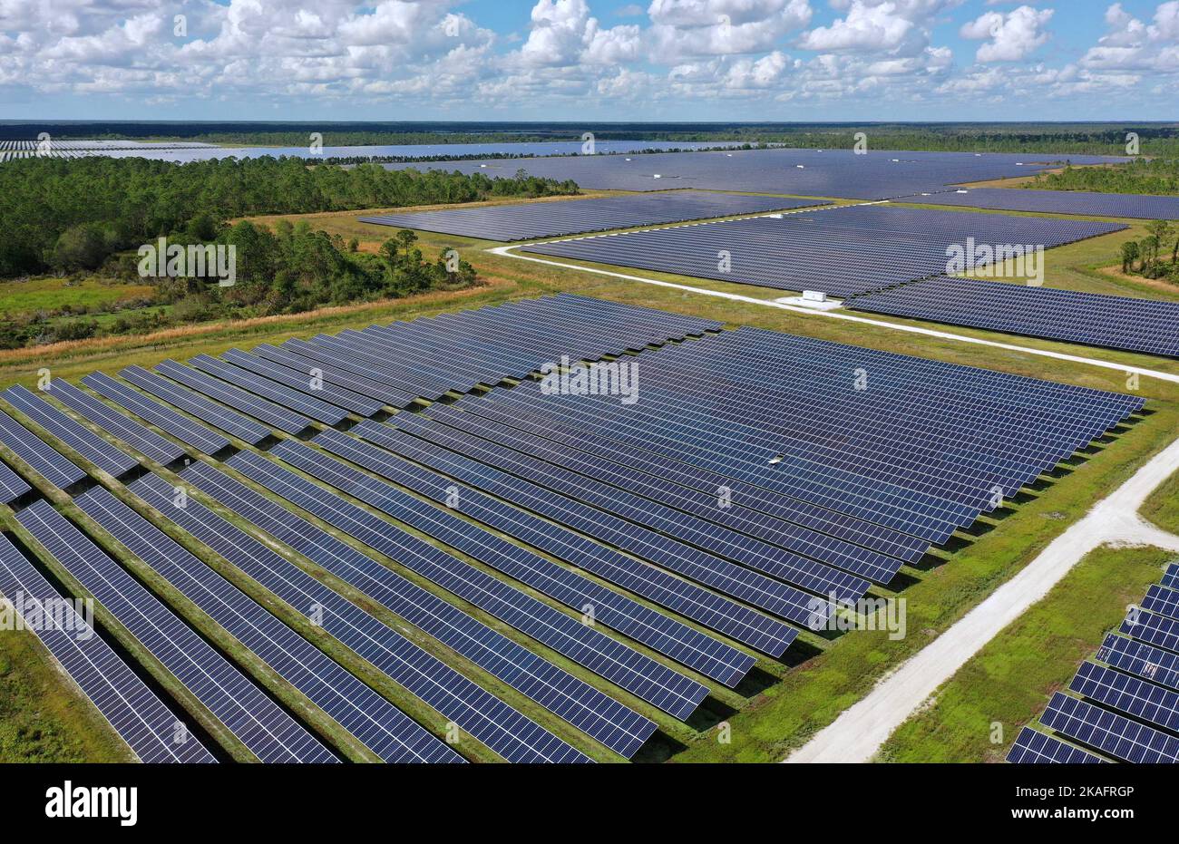 Aerial view of the 870 acre, 75-megawatt solar farm at Babcock Ranch ...