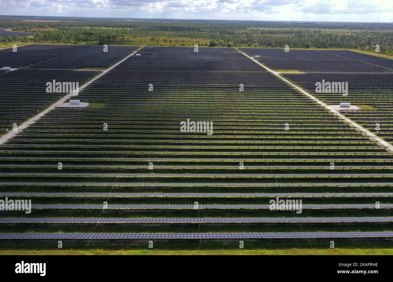 Aerial view of the 870 acre, 75-megawatt solar farm at Babcock Ranch ...