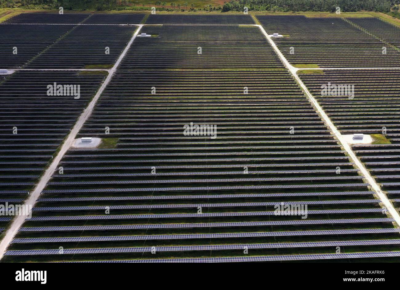 Aerial view of the 870 acre, 75-megawatt solar farm at Babcock Ranch ...
