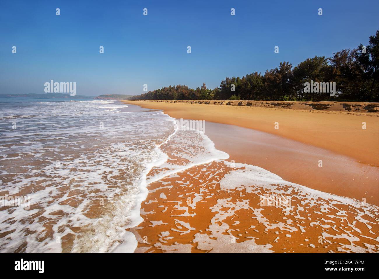 Gorgeous Beach Nirvana in southern states- Goa, Karnataka, Kerala. Very ...