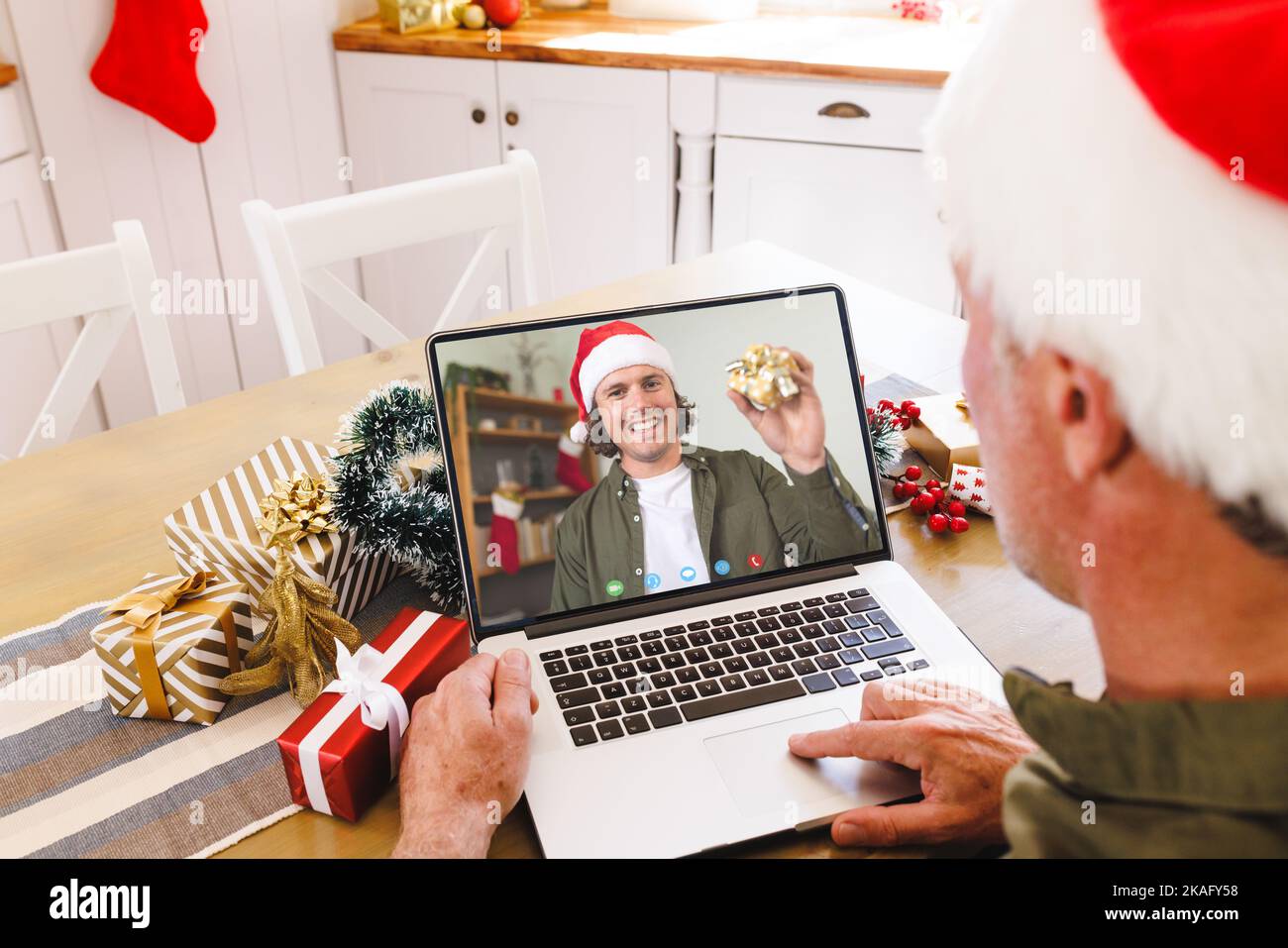 Call happy caucasian man hi-res stock photography and images - Alamy