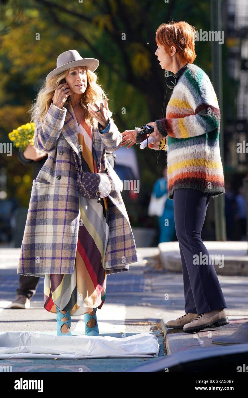 And just like that parker nixon hi-res stock photography and images - Alamy