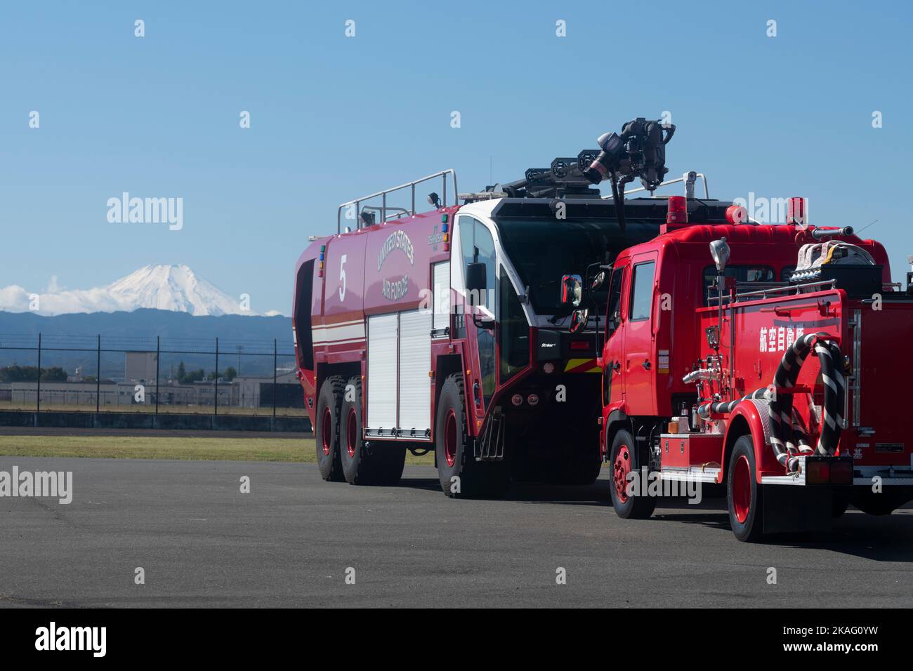 Firefighting techniques hi-res stock photography and images - Alamy