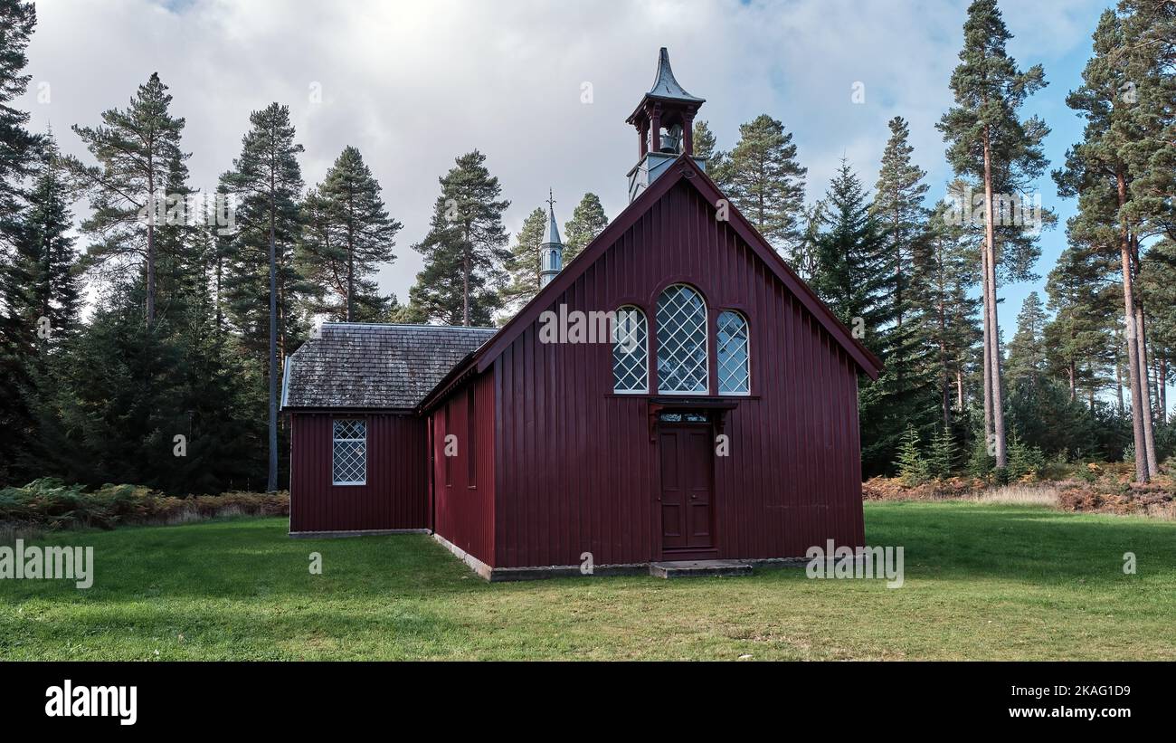 The red chapel hi-res stock photography and images - Alamy