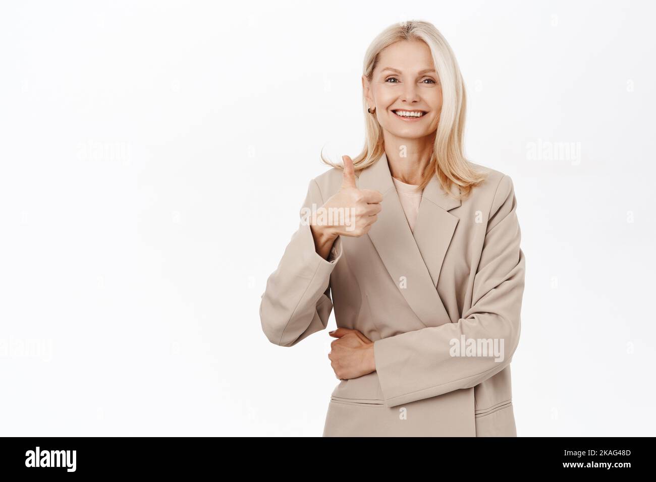 Happy smiling blond mature woman, healthy middle aged lady showing ...