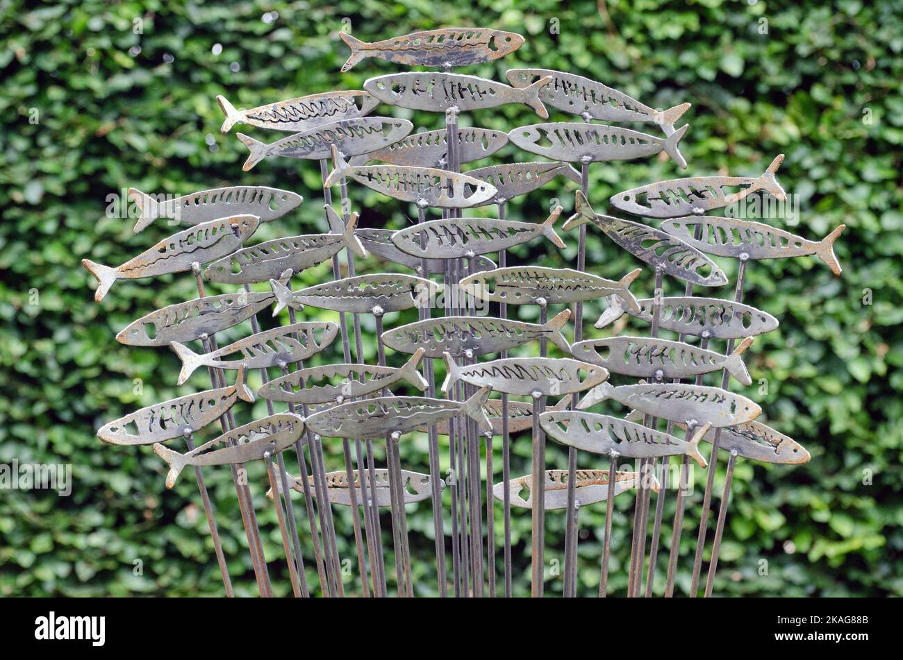 metal fish sculpture Stock Photo - Alamy