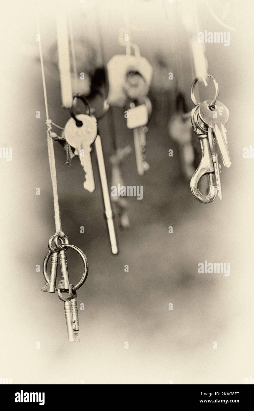 Vintage door keys hi-res stock photography and images - Alamy