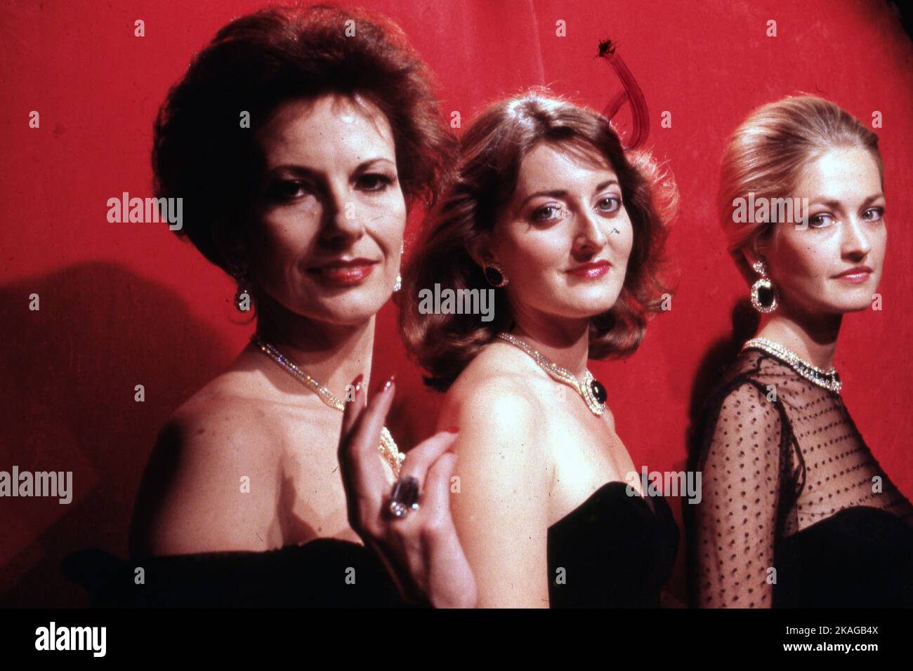 January 17, 1988, London, England, United Kingdom: Actresses LYNN ...