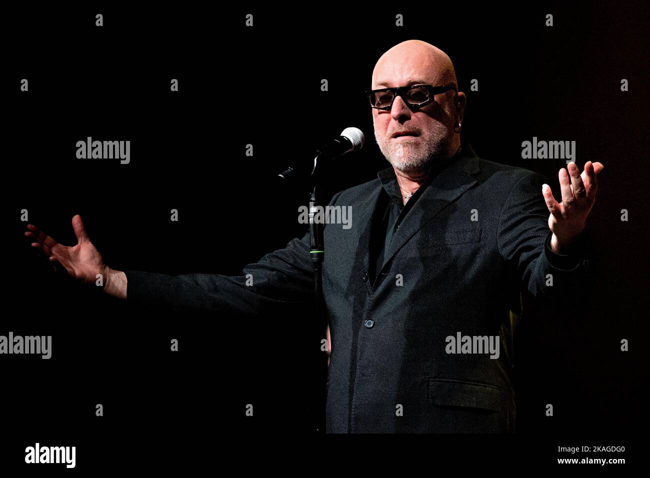 Italy 2 November 2022 Mario Biondi - Romantic Tour - live at ...