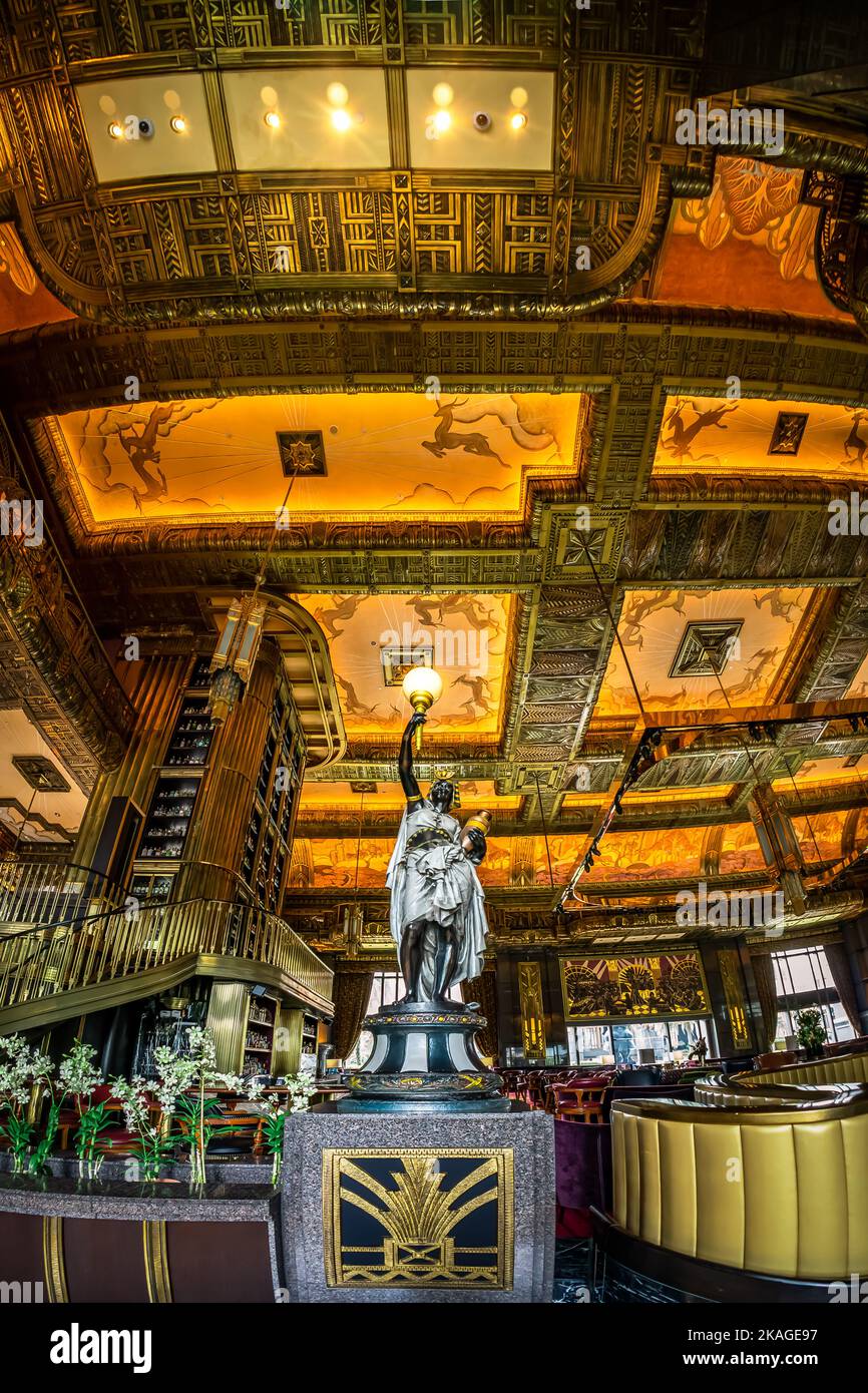 Interior view of Parkview Square. It is an office building located in ...