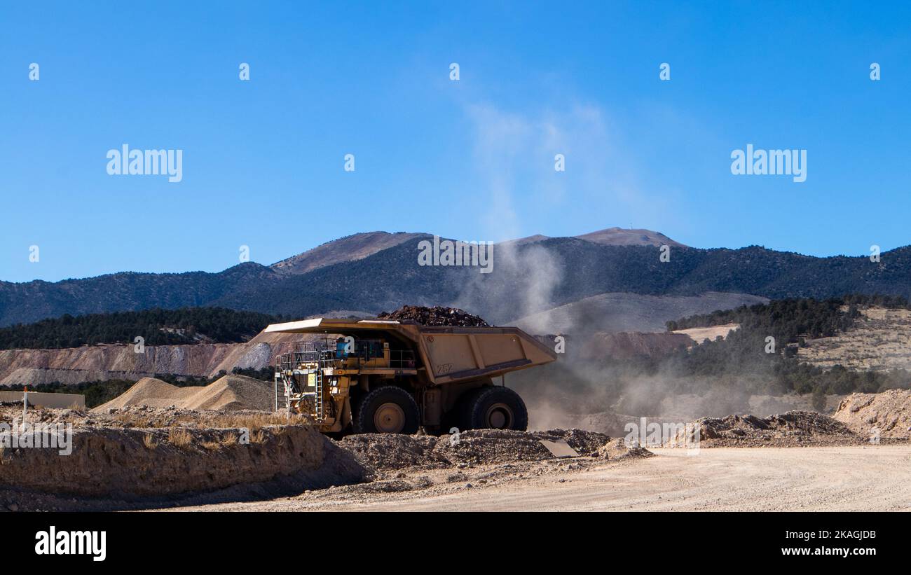 Nevada Gold Mine Stock Photo - Alamy