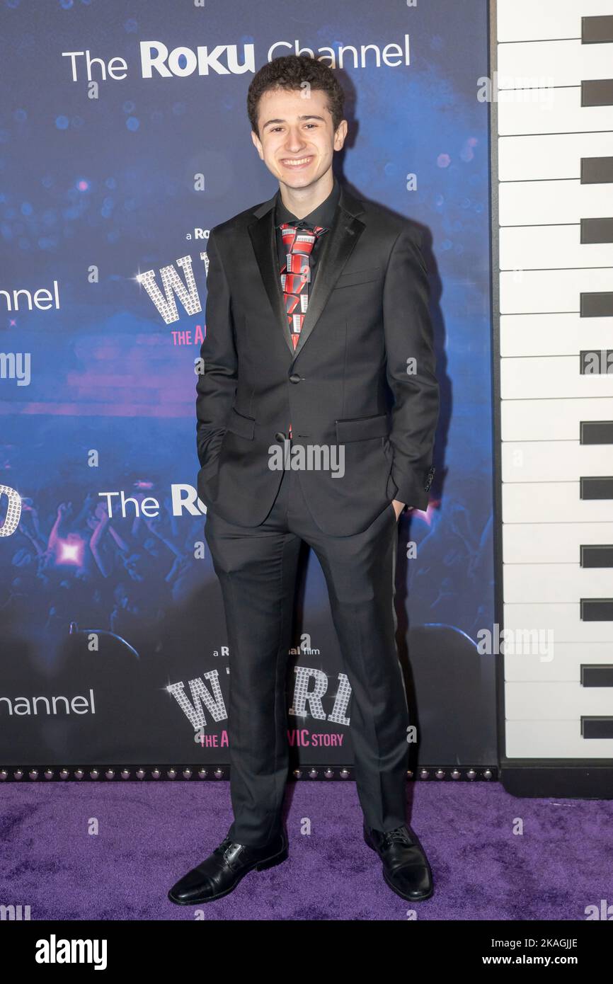 Cinema bizarre red carpet hi-res stock photography and images - Alamy