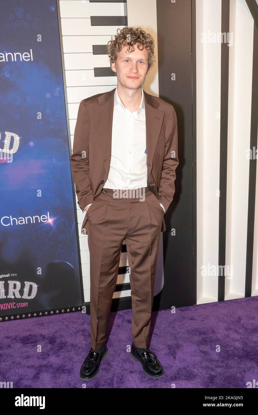 Cinema bizarre red carpet hi-res stock photography and images - Alamy