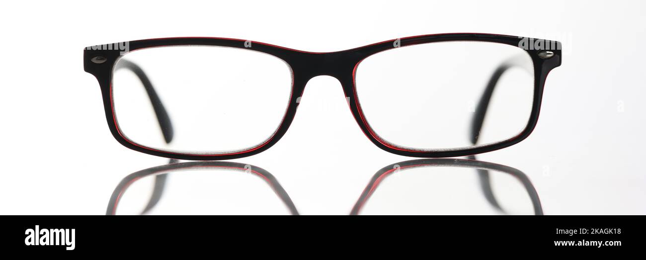 Advertising for eyeglasses hi-res stock photography and images - Alamy