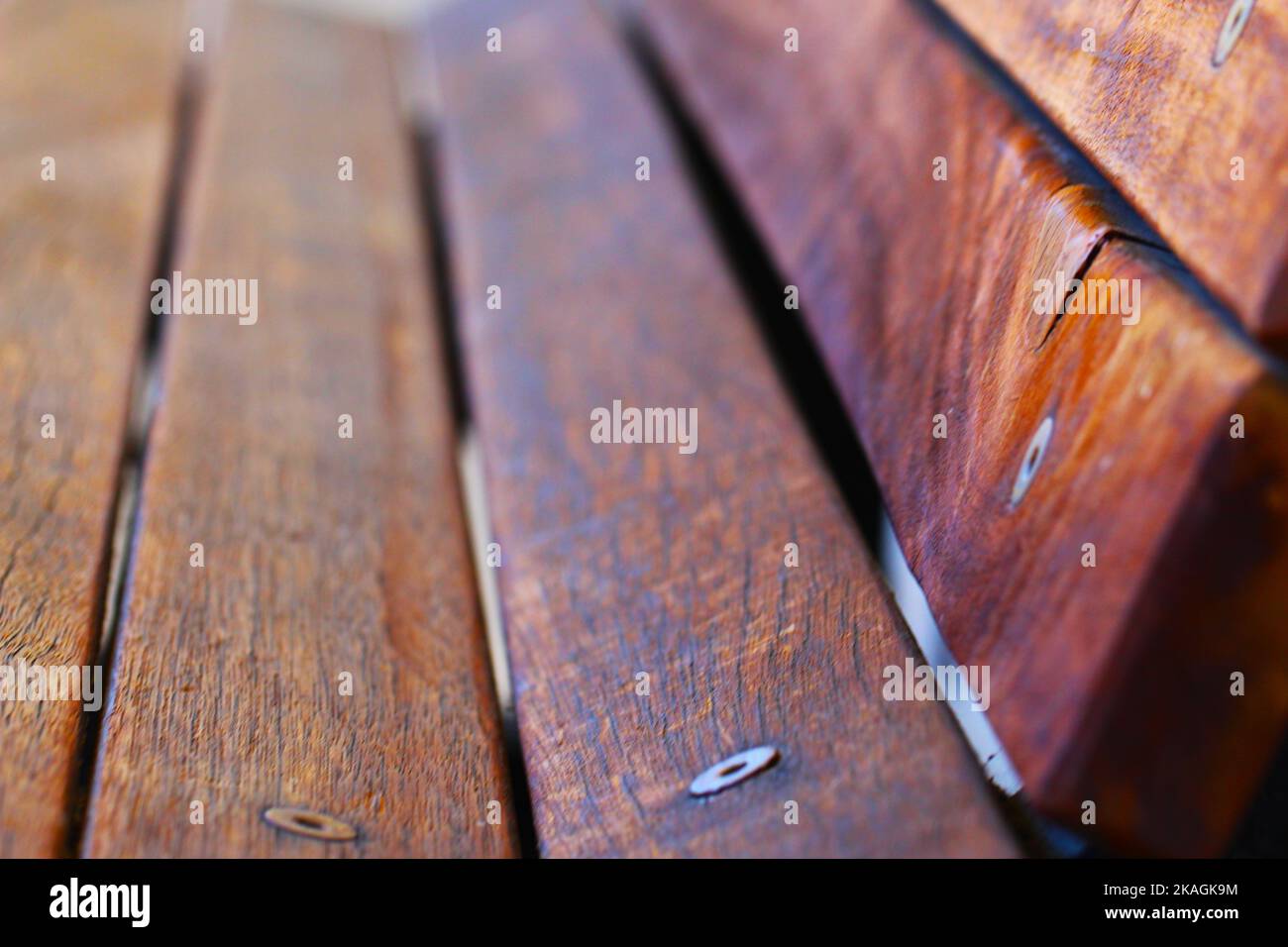 Brown wood bench hi-res stock photography and images - Alamy