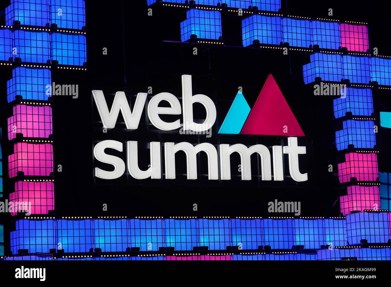 2022 web summit hi-res stock photography and images - Alamy